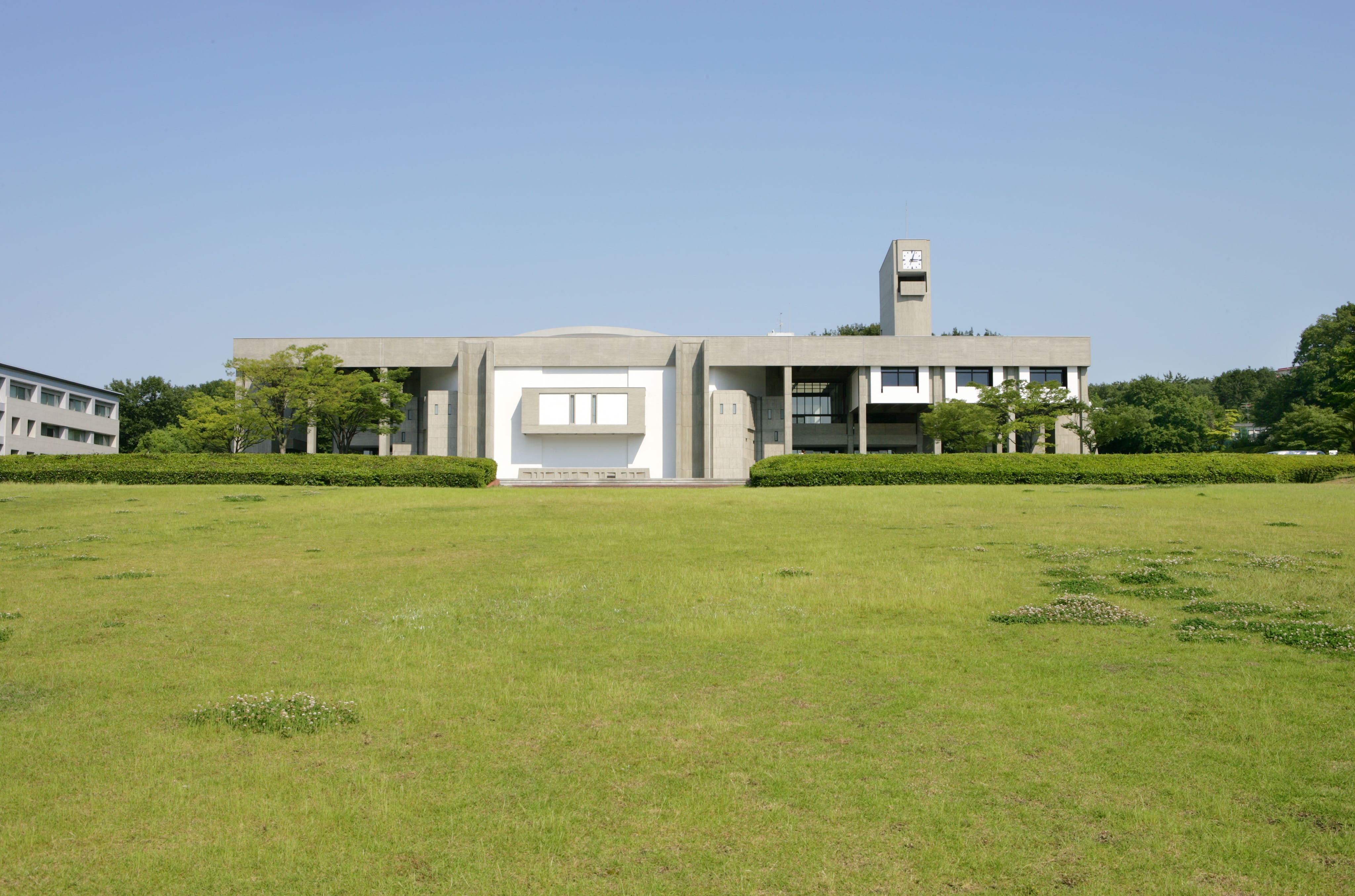 UCARO | 大学の詳細